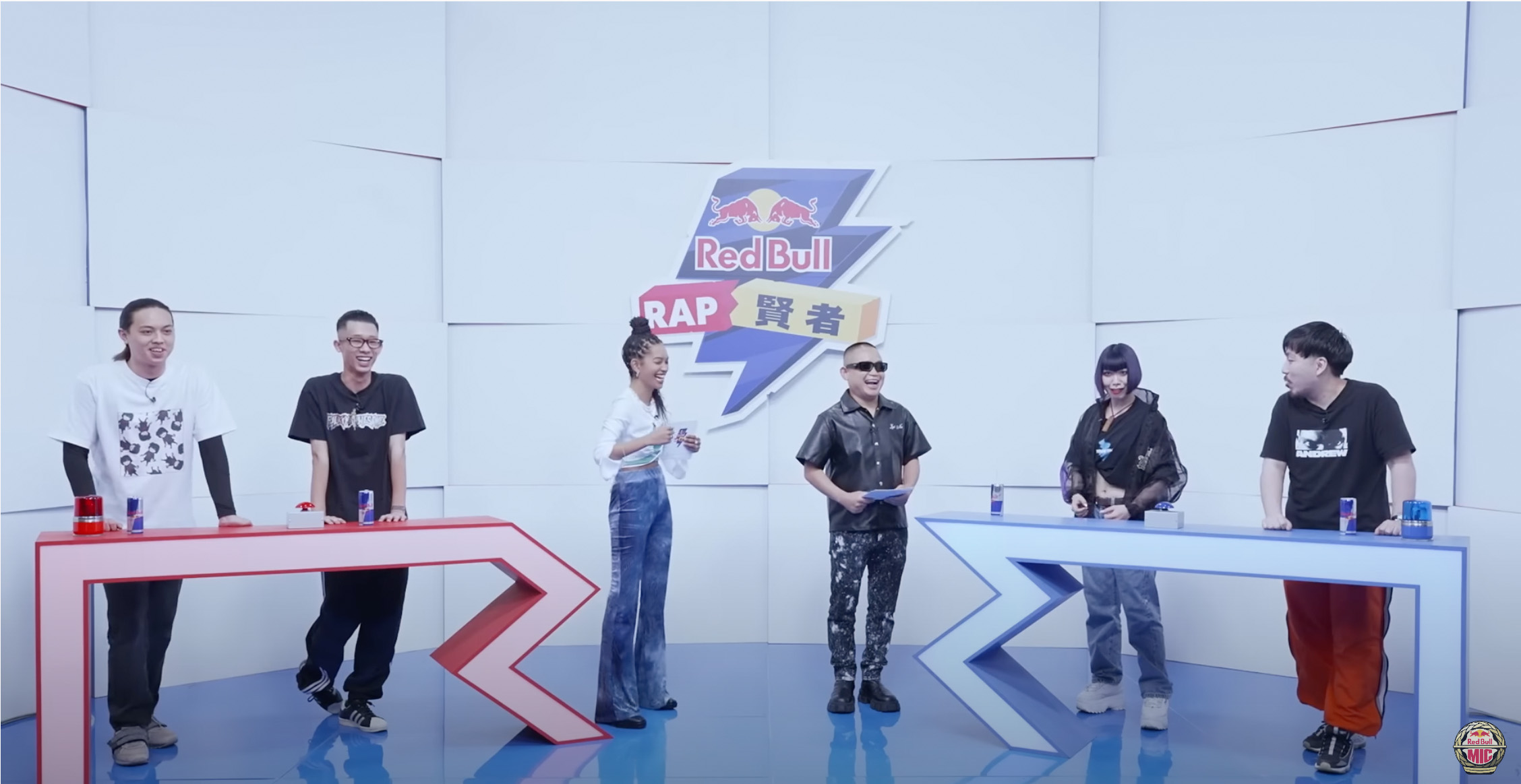 YouTubeチャンネル「レッドブルマイク」の「Red Bull RAP 賢者」でMCとしてDJ CHARI が出演 – INNER WORLD